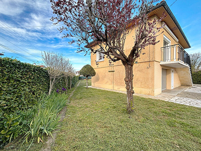 Maison à vendre - Seissan - 6 pièces - 3 chambres