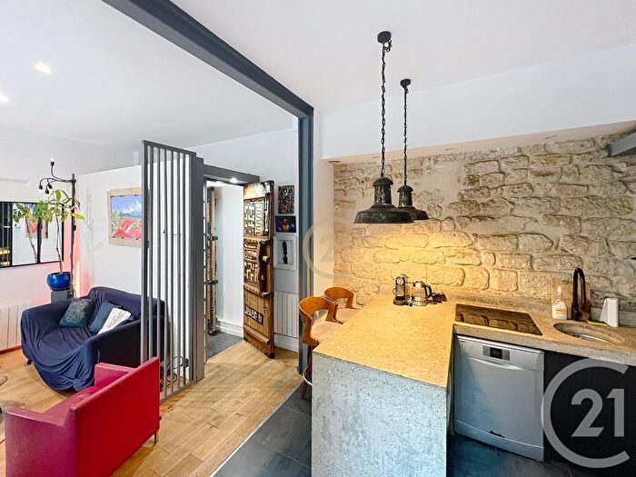 Appartement à vendre - Paris e , Porte Saint-Martin, Paradis - 4 pièces - 2 chambres