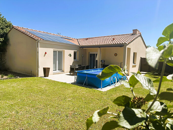Le Longeron : Maison 6 pièces à vendre