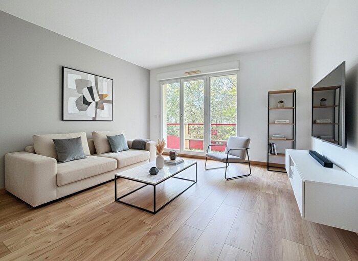 Appartement à vendre - Saint-Jean-dIllac - 3 pièces - 2 chambres