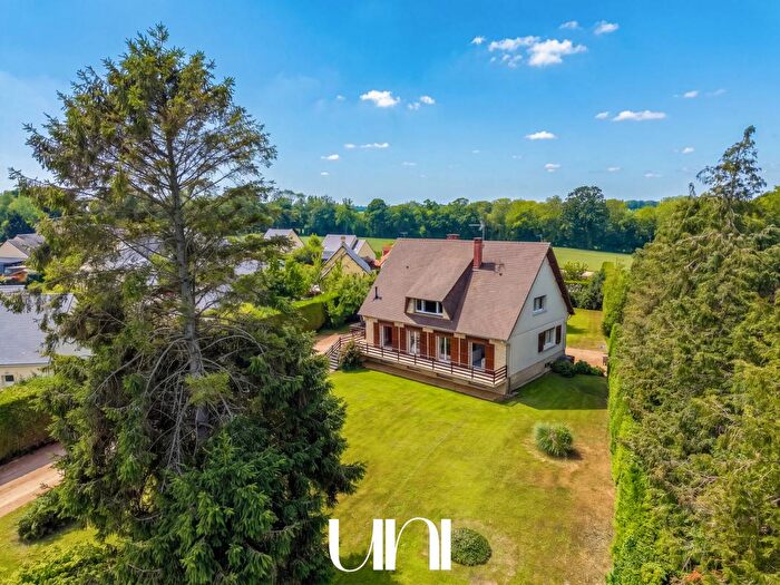 Maison 7 pièces à vendre à Monceaux-en-Bessin
