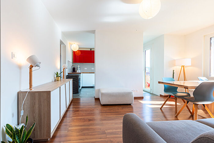 Appartement à vendre - Annecy, Romains - 4 pièces - 3 chambres