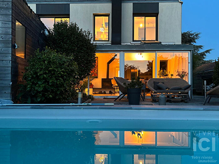 Sainte-Luce-sur-Loire : Maison 7 pièces à vendre