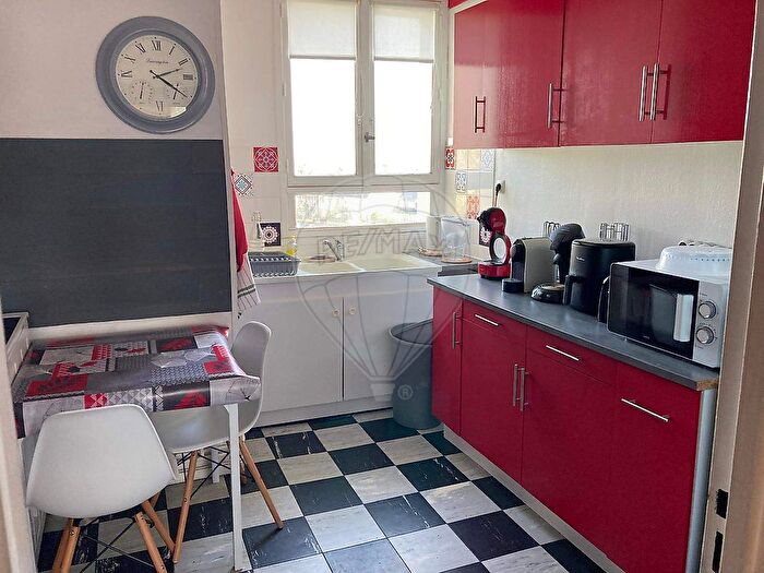 Appartement à vendre - Saint-Brieuc, Ville Hellio, Tour dAuvergne, Ville Jouha - 4 pièces - 3 chambres