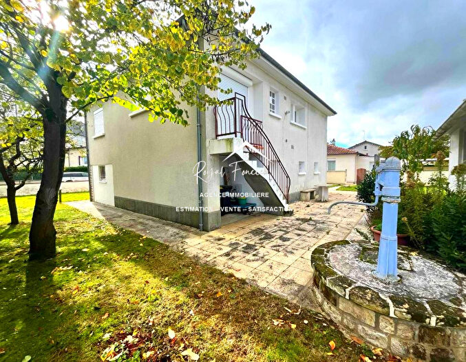 Maison à vendre - Port-de-Piles - 5 pièces - 3 chambres