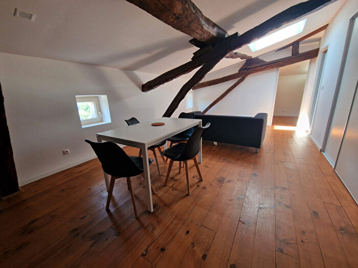 Saïx : Appartement 2 pièces à louer