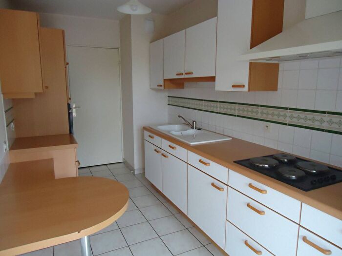 Appartement à louer - Nevers - 3 pièces - 2 chambres