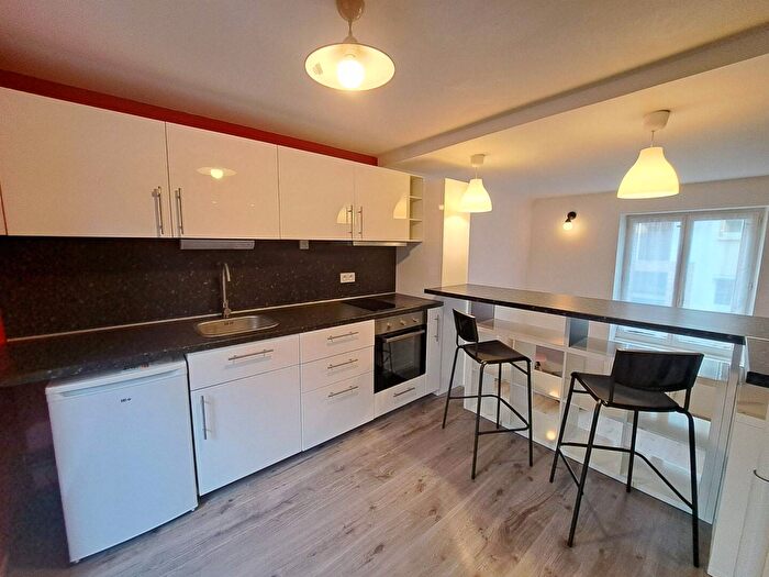 Appartement à louer - Beaulieu, Chamalières - 1 pièce