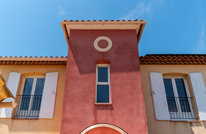 Maison 4 pièces à Ollioules, Saint-Joseph, Gare, à vendre