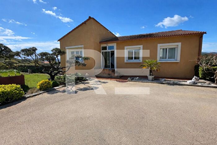 Maison à vendre - Saint-Julien-les-Rosiers - 5 pièces - 3 chambres