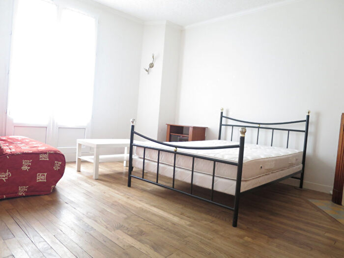 Appartement 1 pièce à louer - Quartiers Centre, Saint-Anne