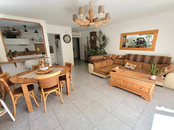 Appartement à vendre - Alès, Centre-ville - 3 pièces - 2 chambres