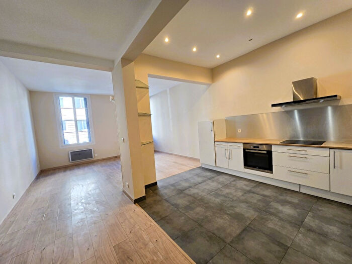 Appartement 4 pièces à louer à Nîmes, Jean Jaurès