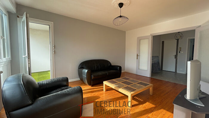 Appartement à vendre - Clermont-Ferrand, Vallières, Sallins, Poncillon - 4 pièces - 3 chambres