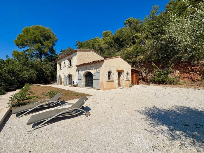 Maison 4 pièces à louer - Levens