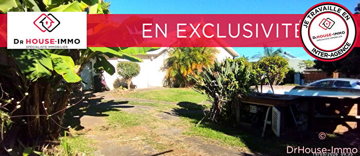 Maison 7 pièces à Le Tampon, Trois Mares, à vendre