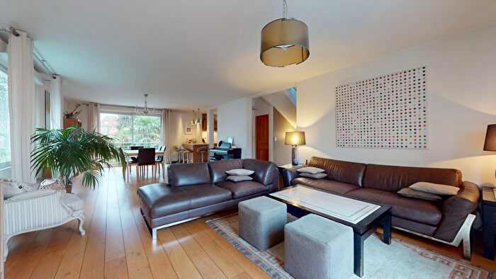 Maison à vendre - Bry-sur-Marne, Pépinière - 8 pièces - 5 chambres