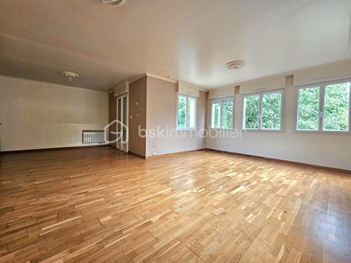 Maison à vendre - Montargis - 8 pièces - 7 chambres