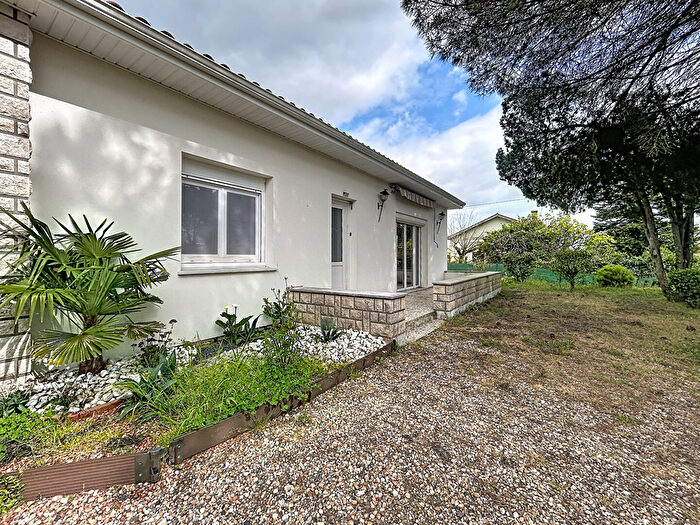 Maison à vendre - Saint-Loubès - 4 pièces - 3 chambres