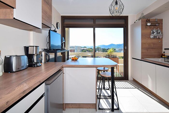 Marseille 12ème, La Fourragère : Appartement 5 pièces à vendre