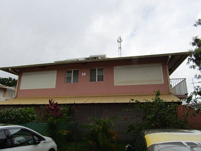 Cayenne : Appartement 2 pièces à louer