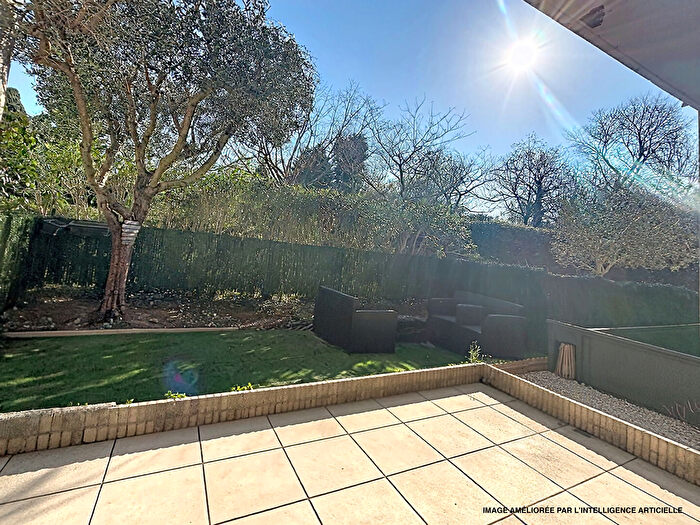 Appartement à vendre - Salon-de-Provence, Touret, Route dEyguières - 3 pièces - 2 chambres