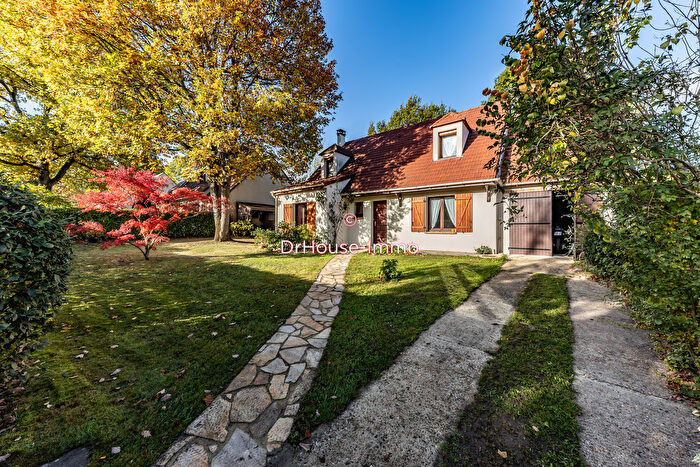 Maison à vendre - Dampierre-en-Yvelines - 6 pièces - 4 chambres