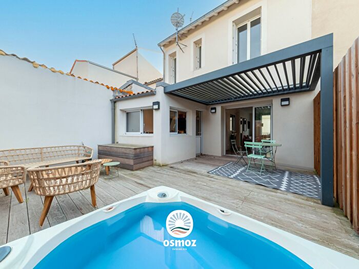 Maison à vendre - La Rochelle - 4 pièces - 3 chambres