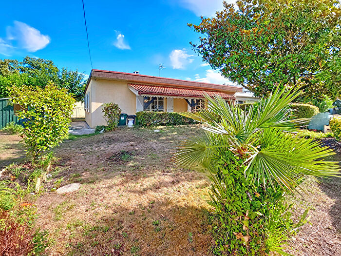 Maison à vendre - Pessac, CCLAPS, La Châtaigneraie - 3 pièces - 2 chambres