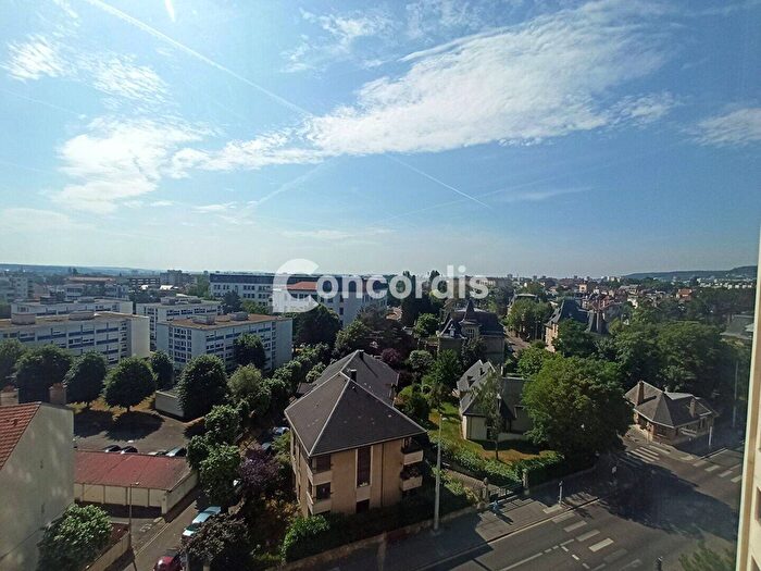 Appartement à louer - Nancy - 5 pièces - 4 chambres