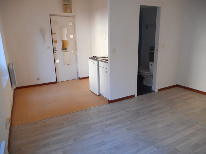 Appartement à louer - Reims, Jamin, Jaurès, Cernay, Epinettes - 1 pièce