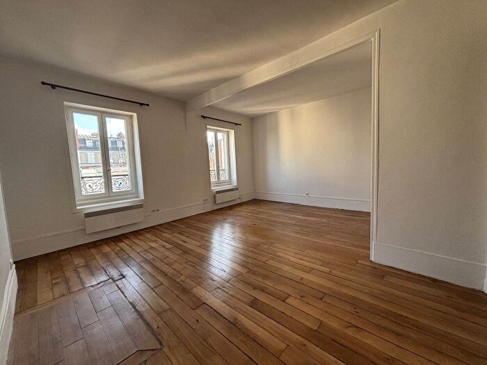 Appartement à louer - Villiers-L Michel, Levallois-Perret - 1 pièce