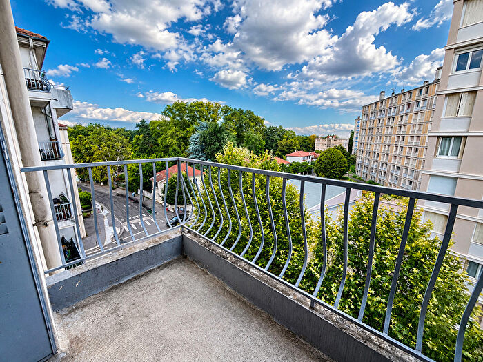 Villeurbanne, Cusset : Appartement 4 pièces à vendre