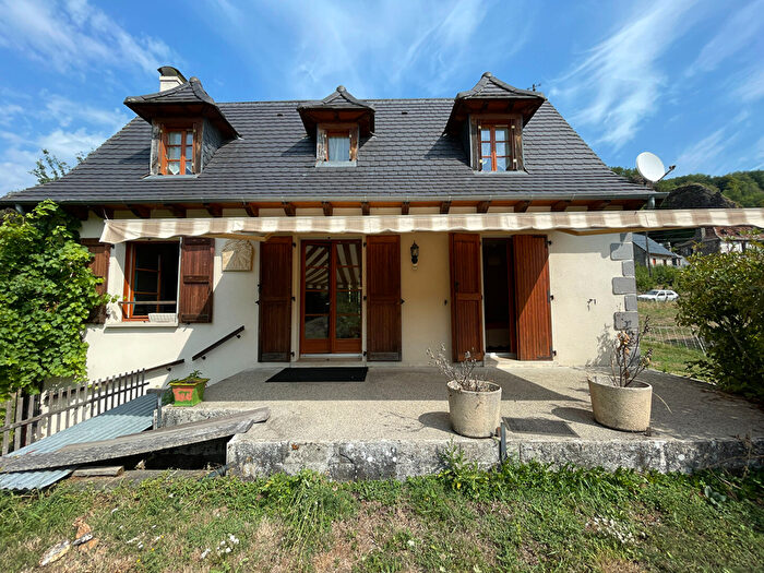 Laroquevieille - Maison 5 pièces à vendre