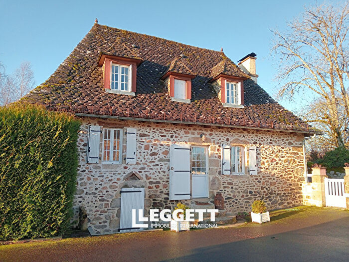 Maison à vendre - Montvert - 14 pièces - 4 chambres