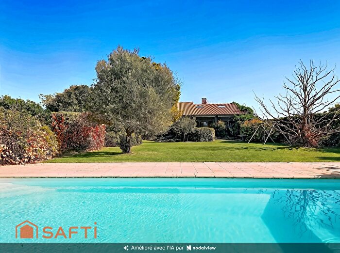 Maison 6 pièces à Longages, à vendre