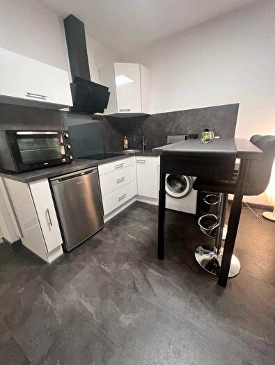 Berriat-Ampere, Grenoble - Appartement 1 pièce à louer
