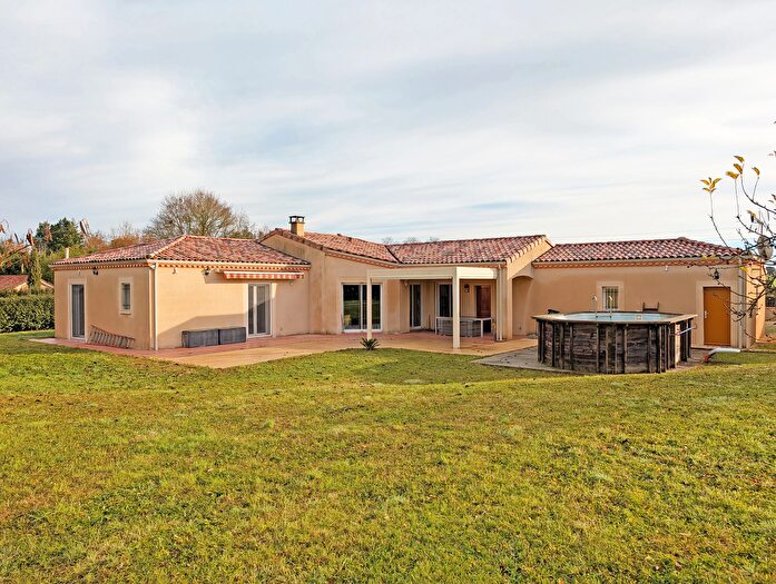 Maison à vendre - Miramont-de-Guyenne - 6 pièces - 3 chambres