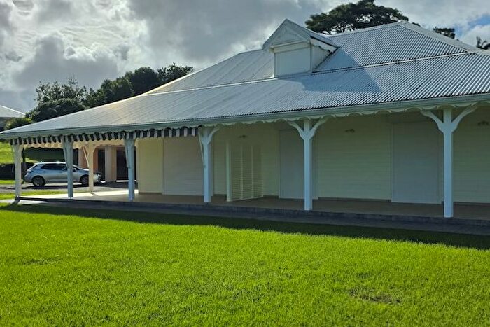 Maison à louer - Petit-Bourg - 5 pièces - 4 chambres