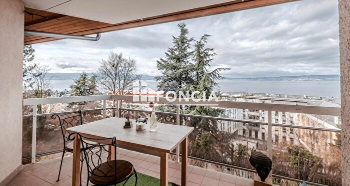 Appartement à vendre - Évian-les-Bains - 2 pièces - 1 chambre