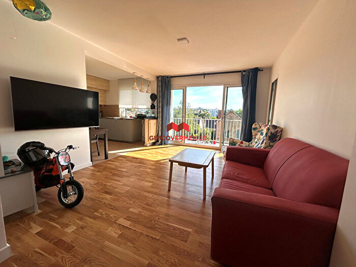 Poissy, Foch, Les Sablons : Appartement 4 pièces à vendre