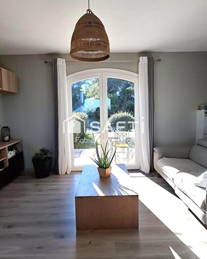 Maison à vendre - Jonquerettes - 5 pièces - 3 chambres