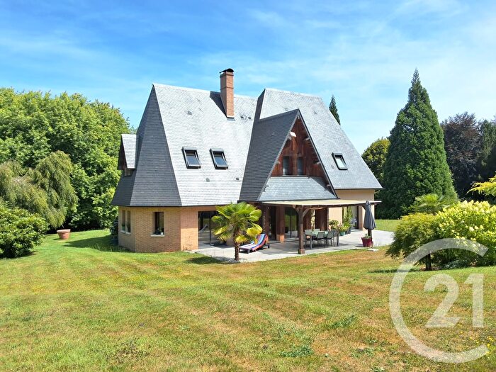 Maison 8 pièces à Saint-Sylvestre-de-Cormeilles, à vendre