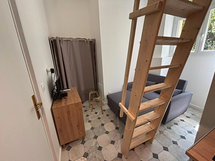 Appartement à vendre - Cannes, Suquet - 1 pièce - 1 chambre