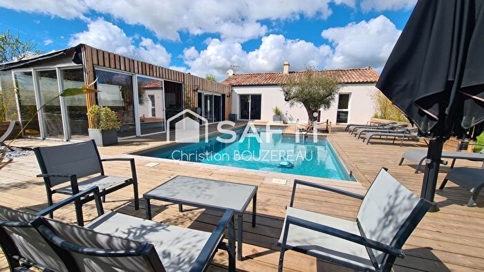 Maison à vendre - Challans, Centre-ville - 4 pièces - 2 chambres