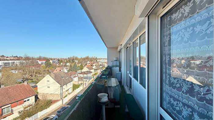 Appartement à vendre - Corbeil-Essonnes, Moulin Galant - 4 pièces - 3 chambres