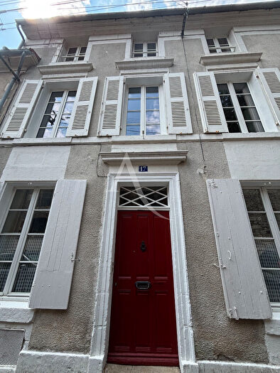 Maison 10 pièces à Fontenay-le-Comte, Le Porteau, Rabelais, à vendre