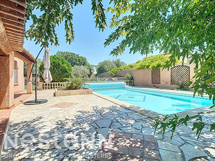 Maison à vendre - Eyguières - 5 pièces - 4 chambres