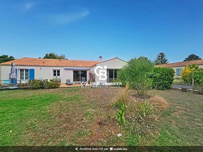 Saint-Porchaire : Maison 5 pièces à vendre