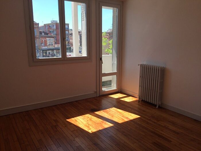 Appartement à louer - Toulouse, Busca, Jardin des plantes, Port Saint-Sauveur - 3 pièces - 2 chambres